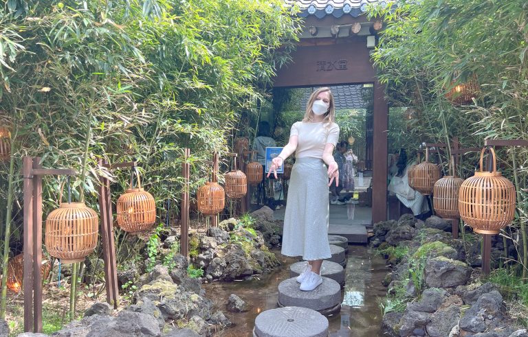 5 Instagrammable Cafes in Seoul | Daydreaming Travels